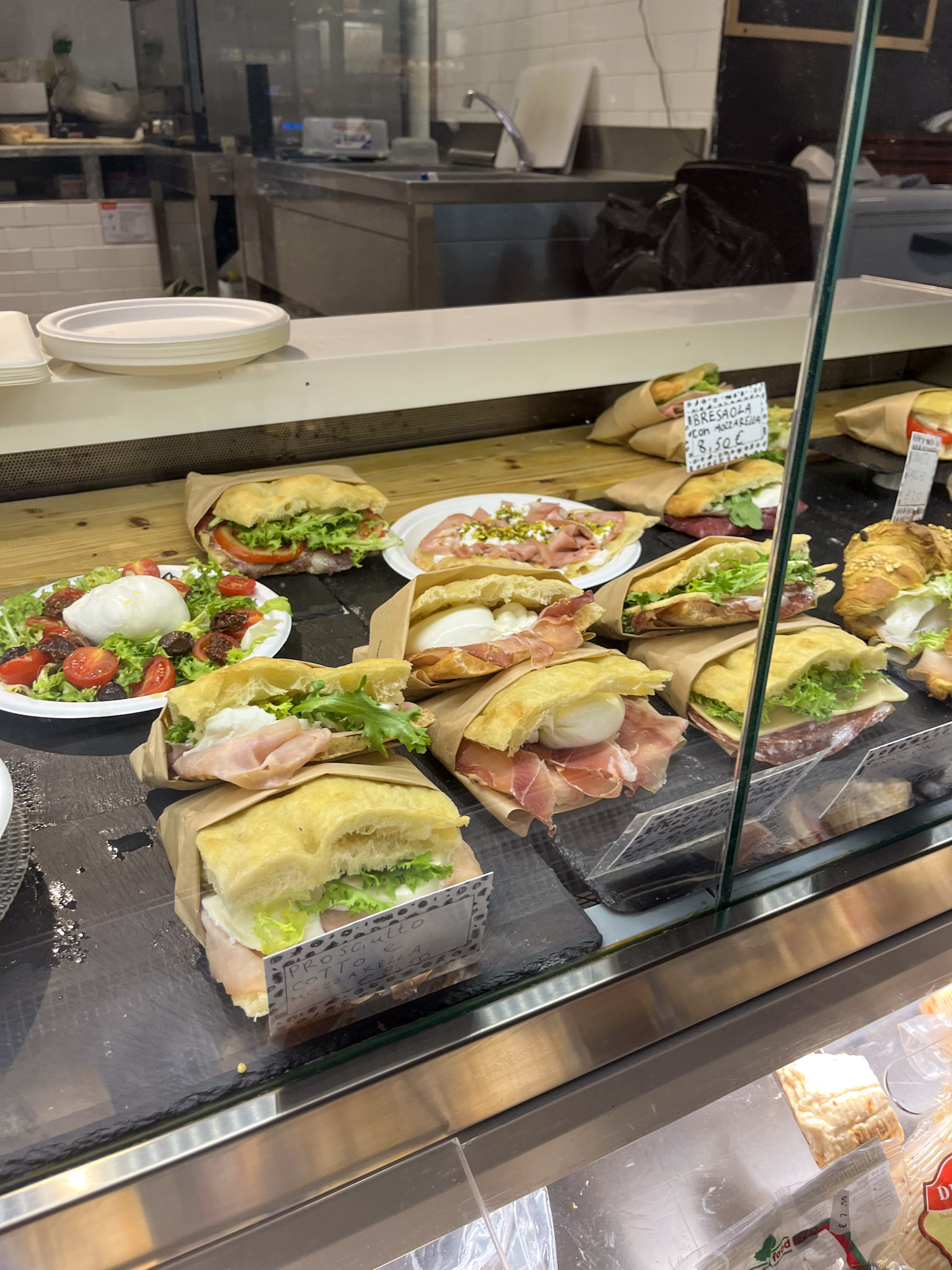 Best Places To Eat Cheap In Rome By Neighborhood